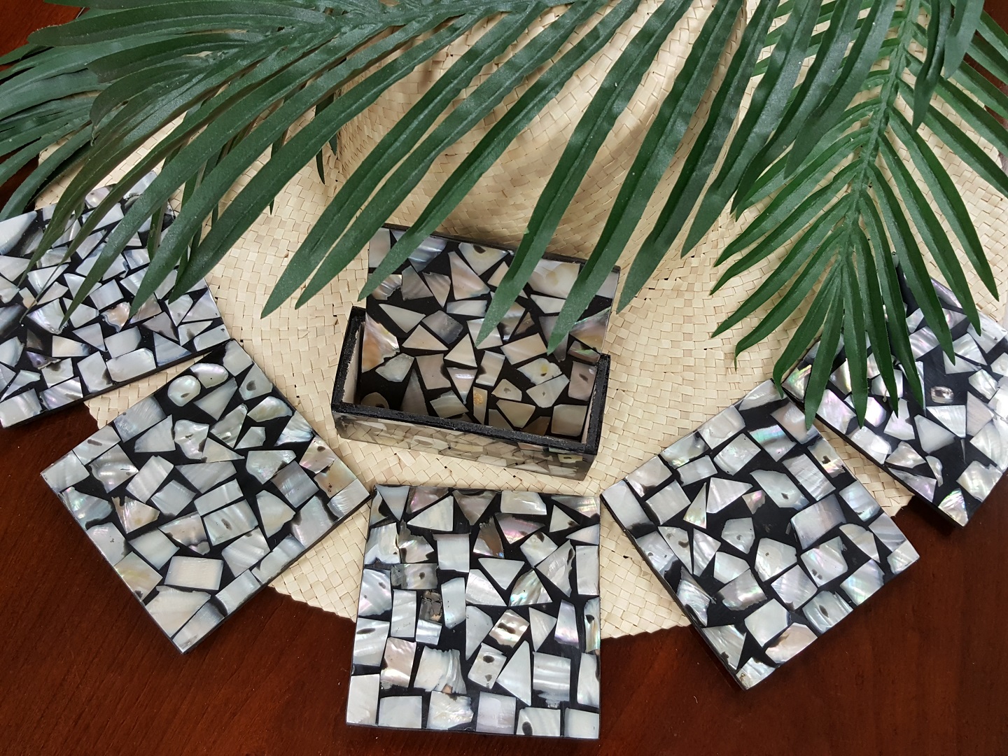Shell rattan coconut coaster sets