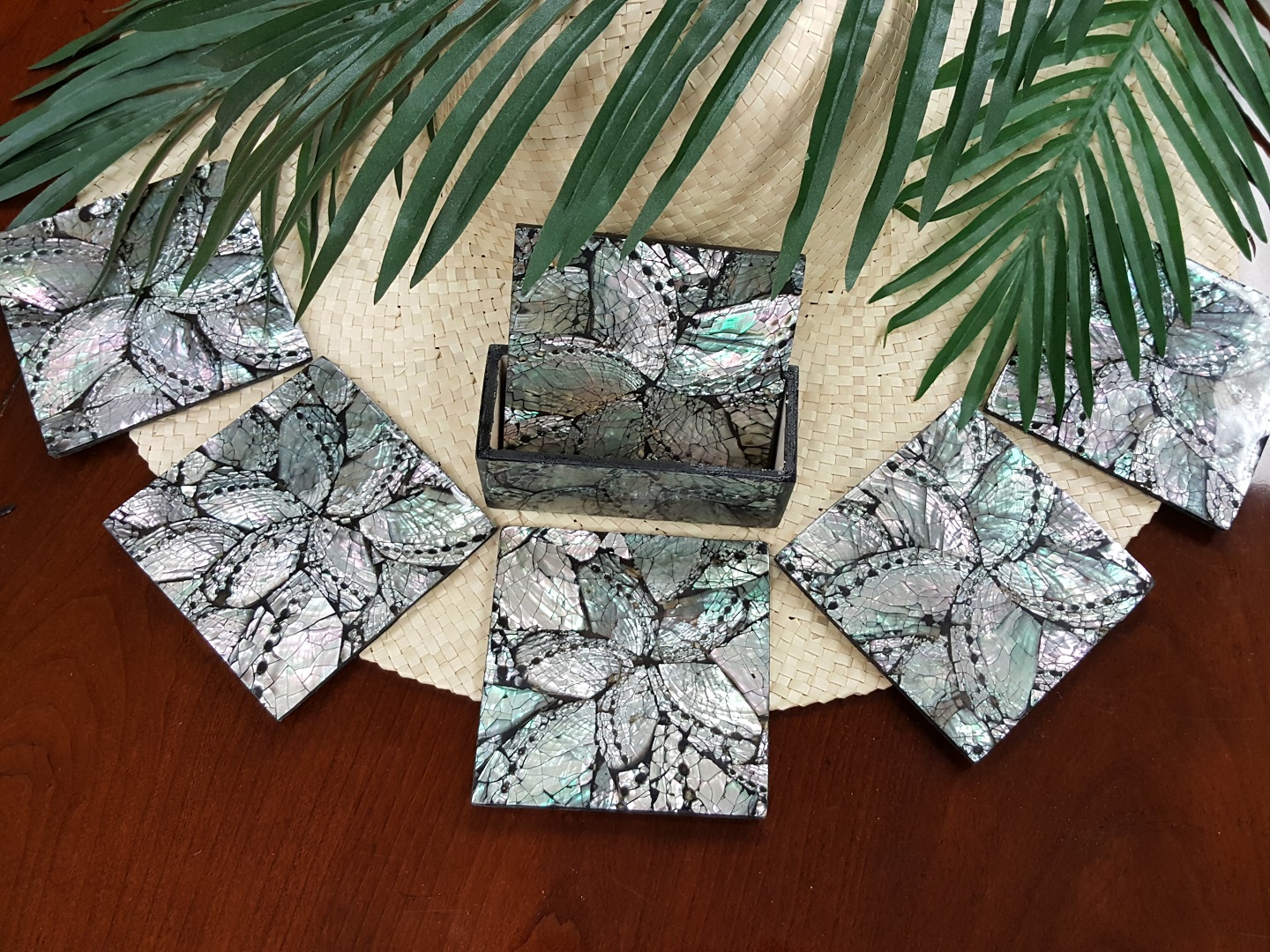 Shell rattan coconut coaster sets